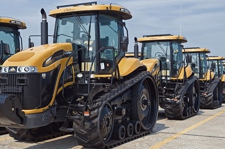 Equipment sales grow for Caterpillar | Farm Tender