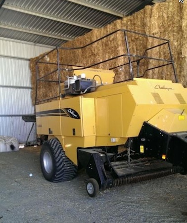 Cat Challenger LB34 8x4 baler | Farm Tender