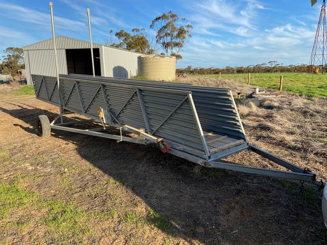2014 Mobile Sheep Loading Ramp | Farm Tender