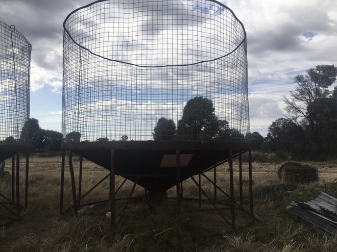 Box Mesh Silos x 2 | Farm Tender