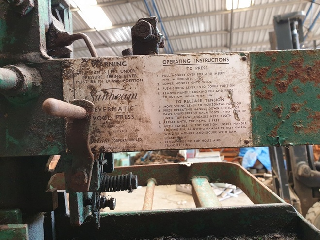 Sunbeam Levermatic Wool Press | Farm Tender