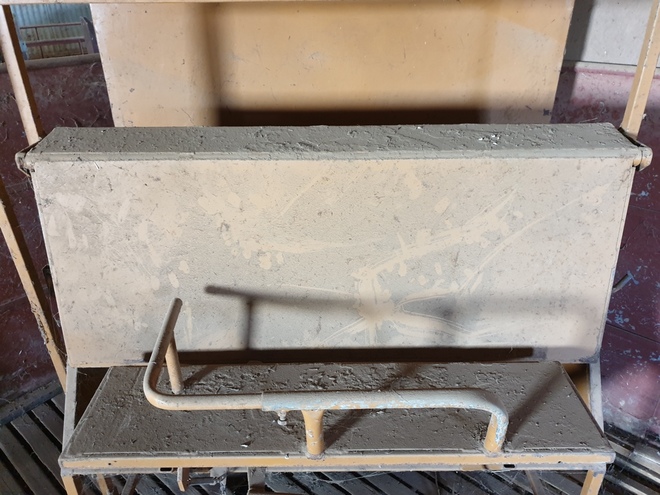 Peakcrutcha Manual Crutching Cradle | Farm Tender